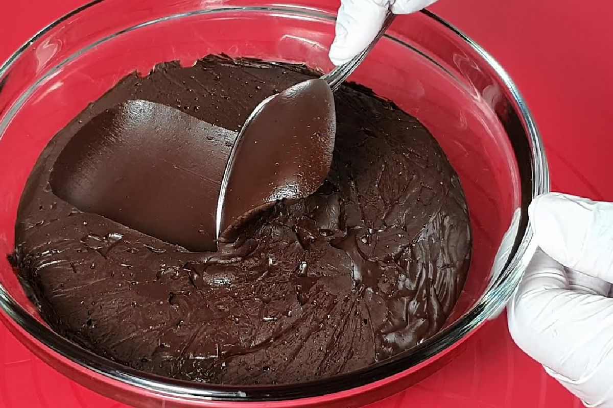 Recheio de chocolate para bolos ou sobremesas perfeita para seus doces ...