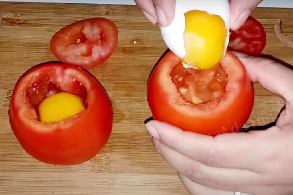 Tomate recheado desse jeito você vai adorar e querer fazer toda semana