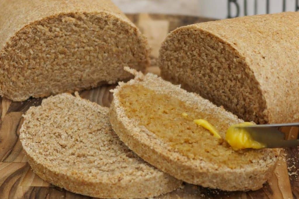 Você terá um dia melhor quando começar a comer esse pão integral no seu ...