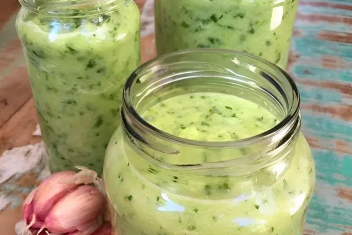 Facilite sua rotina na cozinha e aprenda como fazer um tempero caseiro